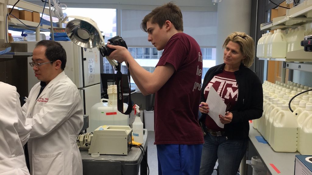 HOSA Student wins State with Photography of the Ghost Heart | THI